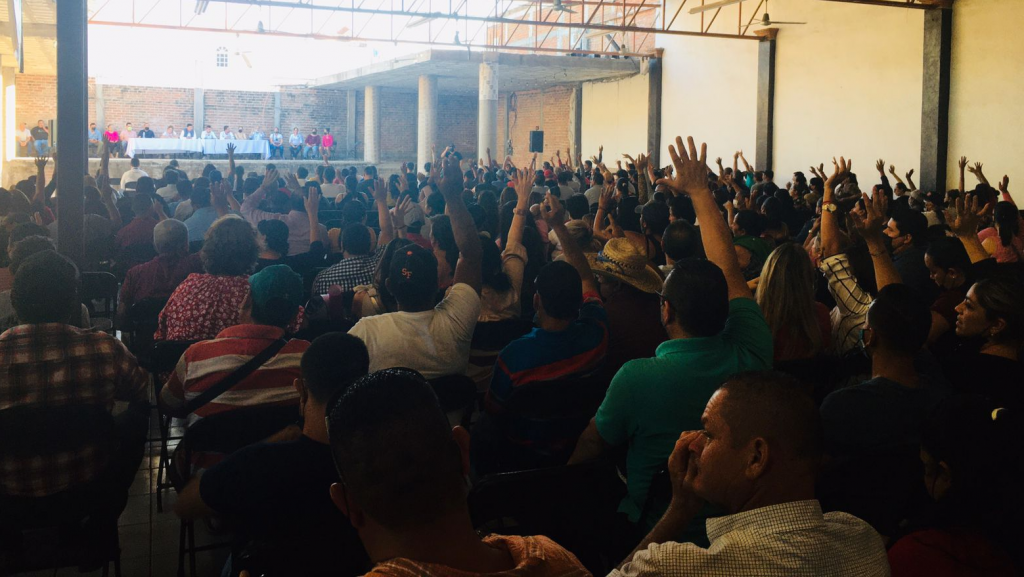 Envuelto en el escándalo Gilberto Lorenzo deja dirigencia sindical, lo ...